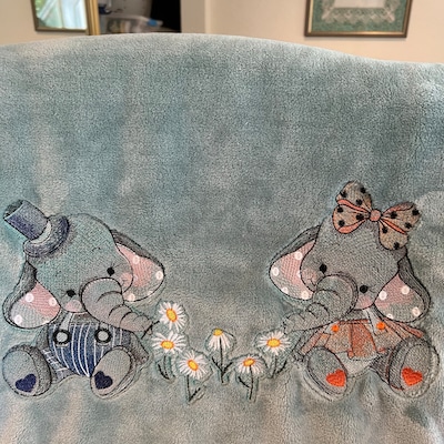 Baby Elephant Machine Embroidery Design Circus Babies Series 3 Sizes to ...