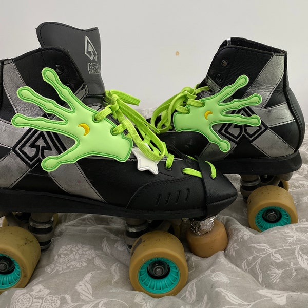 Alien Toe Guards for Roller Skates in 5 Colors Glow in the Dark ...