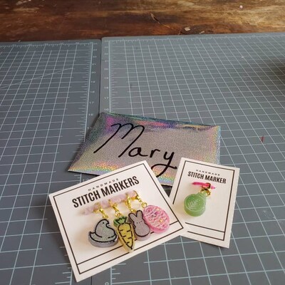 Holographic Rainbow Stitch Marker Keychain - Etsy