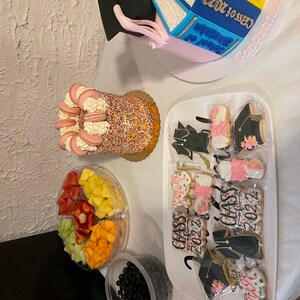 12 Graduation Floral Cookies, Prom Cookies, Senior Sugar Cookies, Class ...