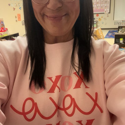 XOXO Valentines Sweatshirt, Cute Valentine's Day Crewneck, Girlfriend Valentine Sweater, Love ...