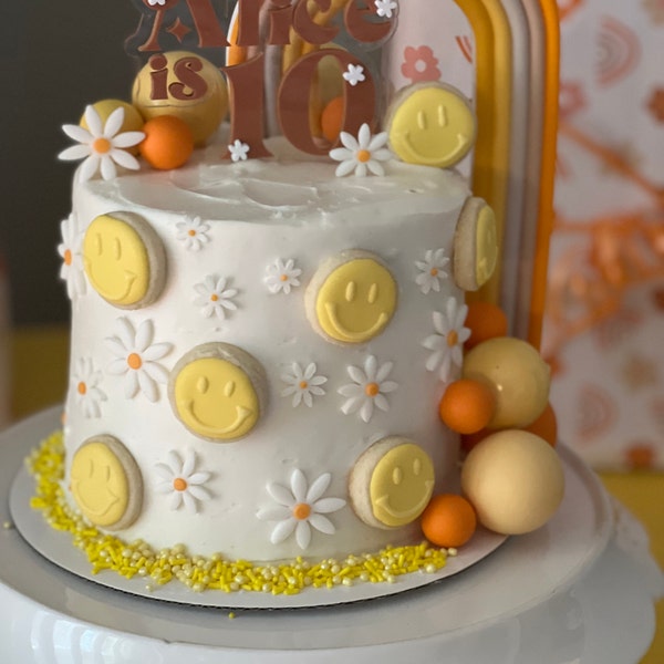 Retro Cake Topper | Hippie | Flower Power | Personalized Cake Topper ...
