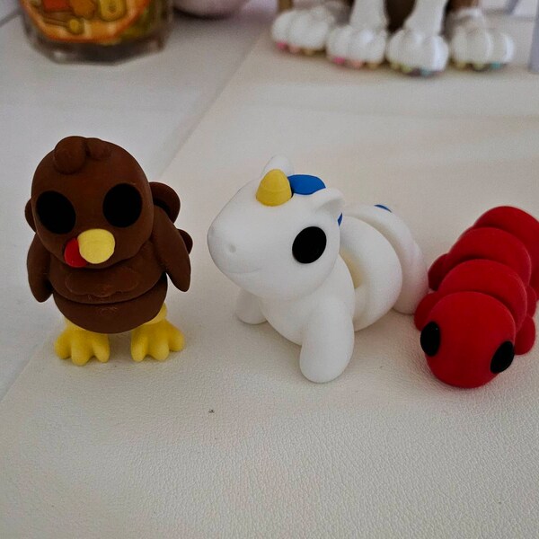 Tiny Articulated Skeleton, 3D Printed, Designed by ZOU3D - Etsy