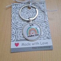 Personalisierter Button Schulkind mit Name und Superheldin für Mädchen als Geschenk zur ...