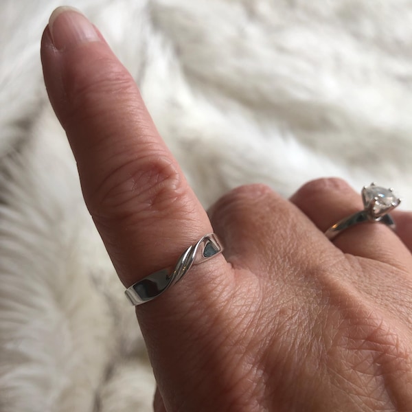 Double Mobius Ring, 14K Solid Gold, 925 Sterling Silver Mobius Ring ...