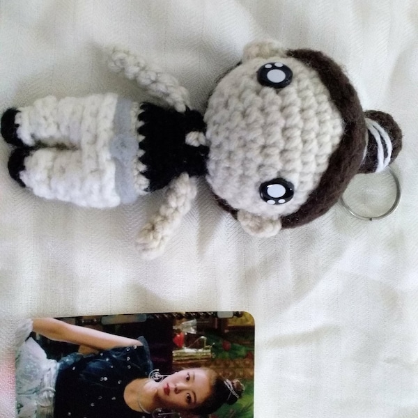 TWICE Lovelys Ruffle Bucket Hat | Once | Kpop | Crochet | Amigurumi ...