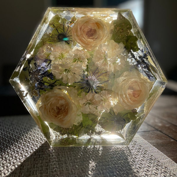 Custom Resin Floral Table, Flower Preservation, Floral Preservation ...