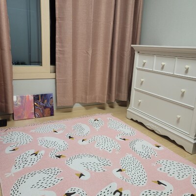 Pink Swan Rug Nursery Rug Pink Rug Girl's Room Rug - Etsy