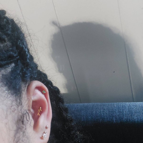 ASTM F136 Titanium Conch Labret, Curved Gem and Bead Conch Earring ...