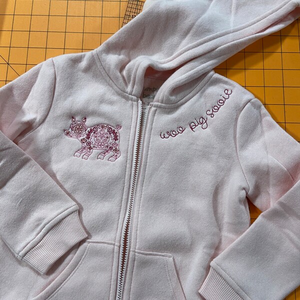 7 Sizes Bella Cursive Script Floss Embroidery Alphabet Font Digital ...