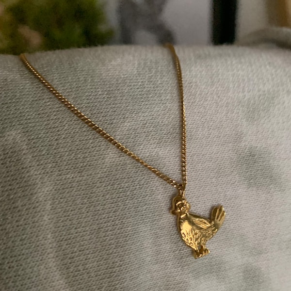 Harpy. Lady Bird Golden Pendant Necklace - Etsy