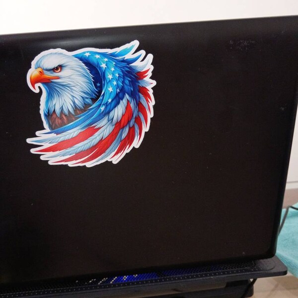 Car Sticker White and Black Dragon Weatherproof Outdoor Sticker ...