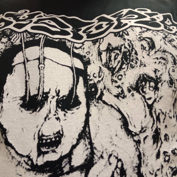 Death Sweater Human Bolt Thrower Autopsy Venom Carcass Suffocation ...