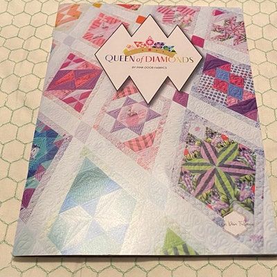 Vestige Quilt Pattern Designed by Anna Maria Horner - Etsy