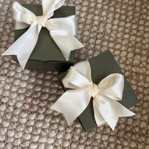 BOX ONLY Sage Green & Gold Personalized Empty Gift Box With Ribbon ...