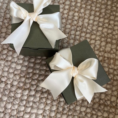 BOX ONLY Sage Green & Gold Personalized Empty Gift Box With Ribbon ...