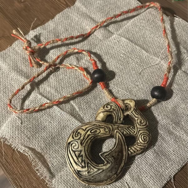 Survivor Hidden Immunity Idol Season 24: One World Prop Replica (free ...