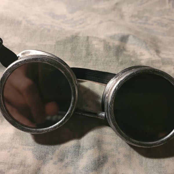 Distressed Battle Worn Dystopian Goggles, Steampunk, Goggles ...