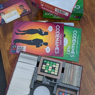 Codenames 3-in-1 Game Organizer for Original, Pictures, and Duet 3D ...