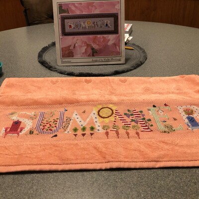 SHEPHERD'S BUSH merry Notes With Buttons Counted Cross Stitch Pattern ...