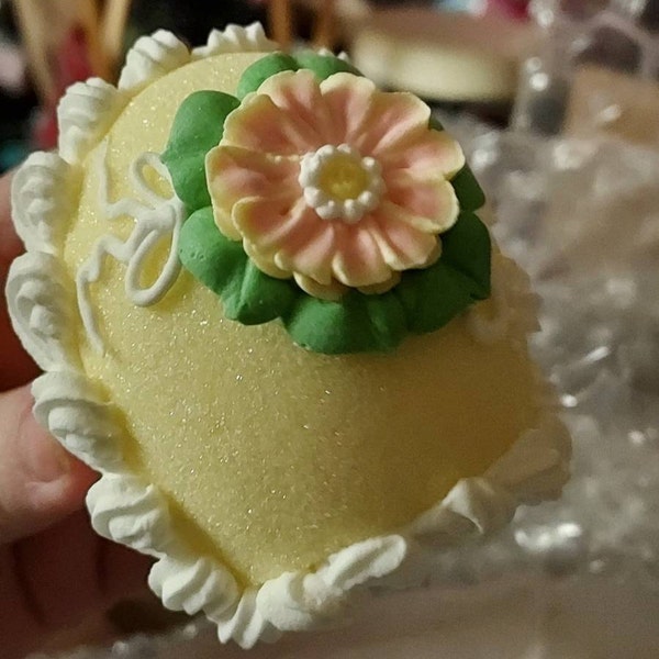 Learn How to Make Panoramic Sugar Easter Eggs How to Make Your Own Sugar Eggs Ebook the Ultimate ...