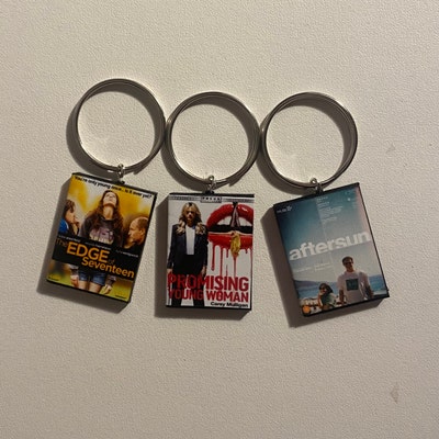 Miniature VHS Movie Keyring ANY Movie You Like Novelty 80s Film Gift ...