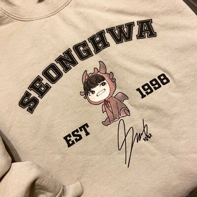 Twice Chibi Shirt. Cute Twice Member Shirt. Jihyo Nayeon - Etsy