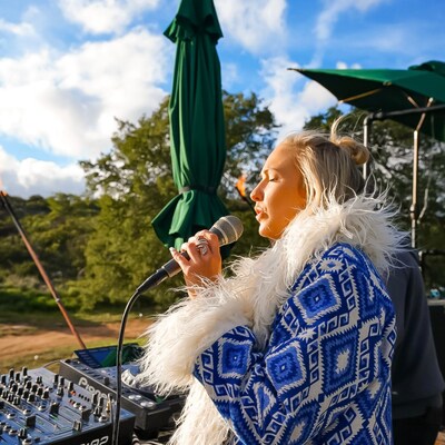 HEIDI Flower Power Jumpsuit Red Blue White Daisy, Disco Retro Style ...