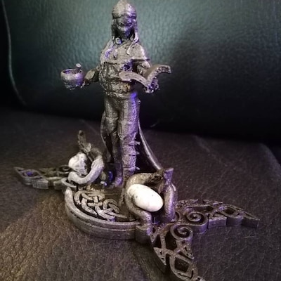 Airmed airmid Celtic Goddess of Healing Arts & Herbal - Etsy