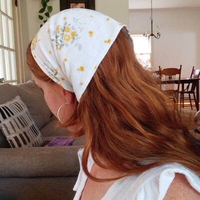 100% Cotton Light Pink Vines Medium Headcovering, Prayer Covering ...