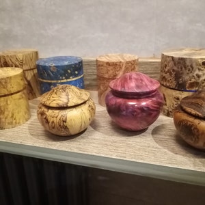 Hornbeam Wooden Sphere Box, Wood Turning, Gifts for Dad, Fromthetree - Etsy