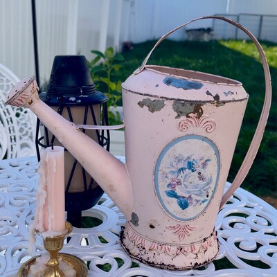 Little Red Hen by Lyn Calder Illustrated by Jeffry Severn 1988 A Golden ...