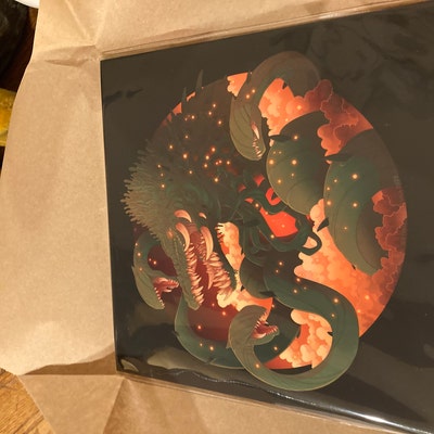 Godzilla King of Monsters 5 Inch Vinyl Sticker & Kaiju Collectable Card ...