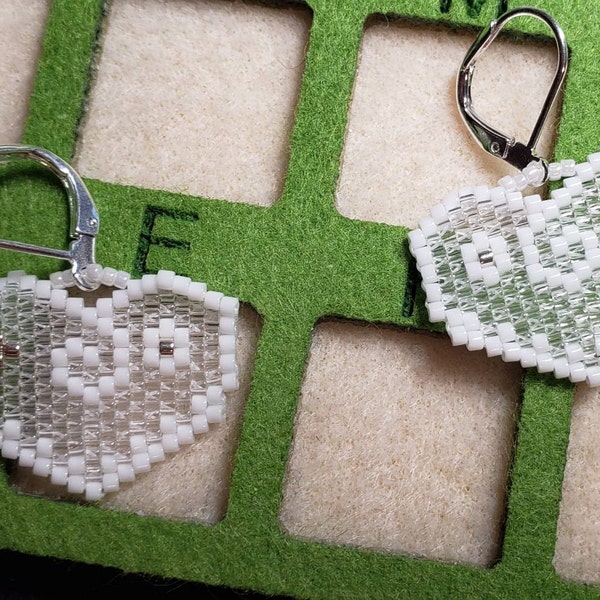 KITE SHAPE EARRING: A Beaded Shape Tutorial by Bead With Bugs - Etsy