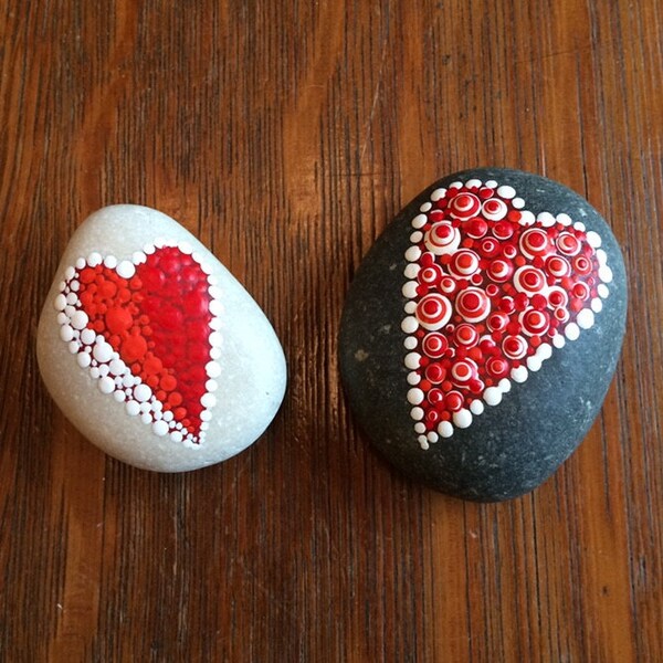 Custom Peace Rocks ~ Set of 2 - Etsy