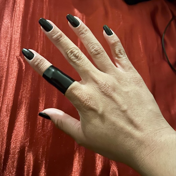Black PVC Finger Cuff Gloss Latex Ring Concert Stage Jewelry Passion ...