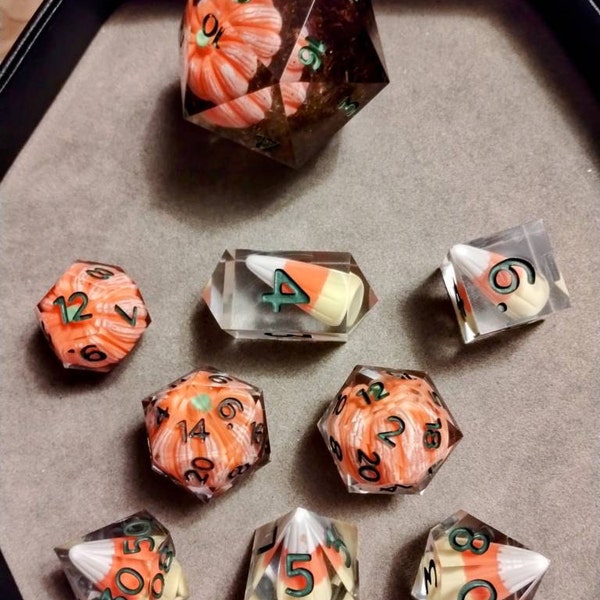 Candy Corn! - Set of 7 Gaming Dice - Etsy