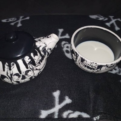 Skull Goth Teapot, Individual Tea Pot, Unique Tea Kettle, Black Caldron ...