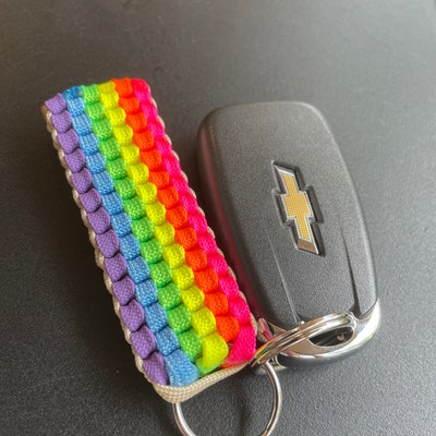 6-string Rasta Style Spiral Paracord Keychain Rasta Gifts Rasta ...