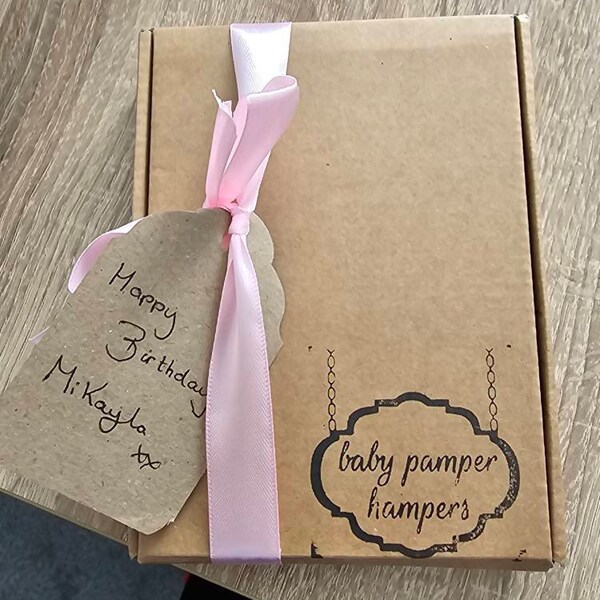 Kinder Bueno Chocolate Gift Box | Kinder Hamper | Personalised Gift Tag ...