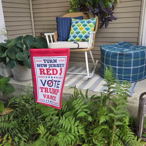Trump Won Garden Flag Tump Wins Flag Unburdened by What Has Been Trump ...