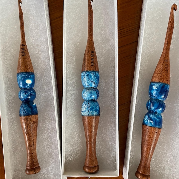 Drop Spindle Beginner Kit by Kromski Includes Handcrafted Drop Spindle ...