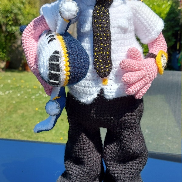 Pilot Pieter, Amigurumi Doll Crochet Pattern, Crochet Doll Pattern ...