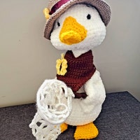 Crochet Goose Pattern. Amigurumi Goose in a Hat With Bandana and ...