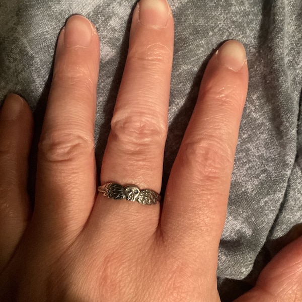 Mini Taphophile Ring in Sterling Silver Memento Mori Skull - Etsy