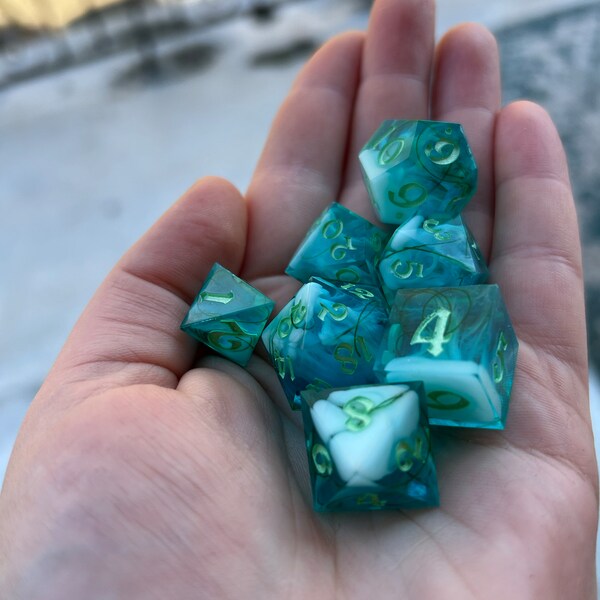 Red & Blue Dice - 7 Piece Handmade Crystal Dice Set - Sharp Edge - Etsy