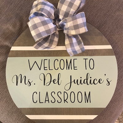Teacher Classroom Door Sign Back to School Teacher Gift Teacher Welcome ...