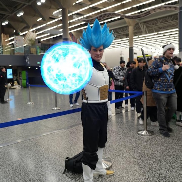 Fire Bending Anime Power - Cosplay 3D Holographisch Hand Fan Mk.II ...