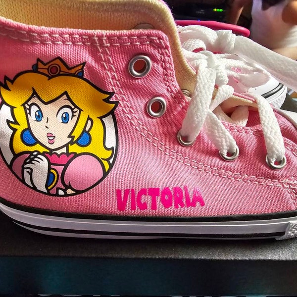Princess Peach Converse - Etsy