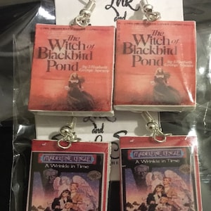 Custom Mini Book Earrings - Etsy